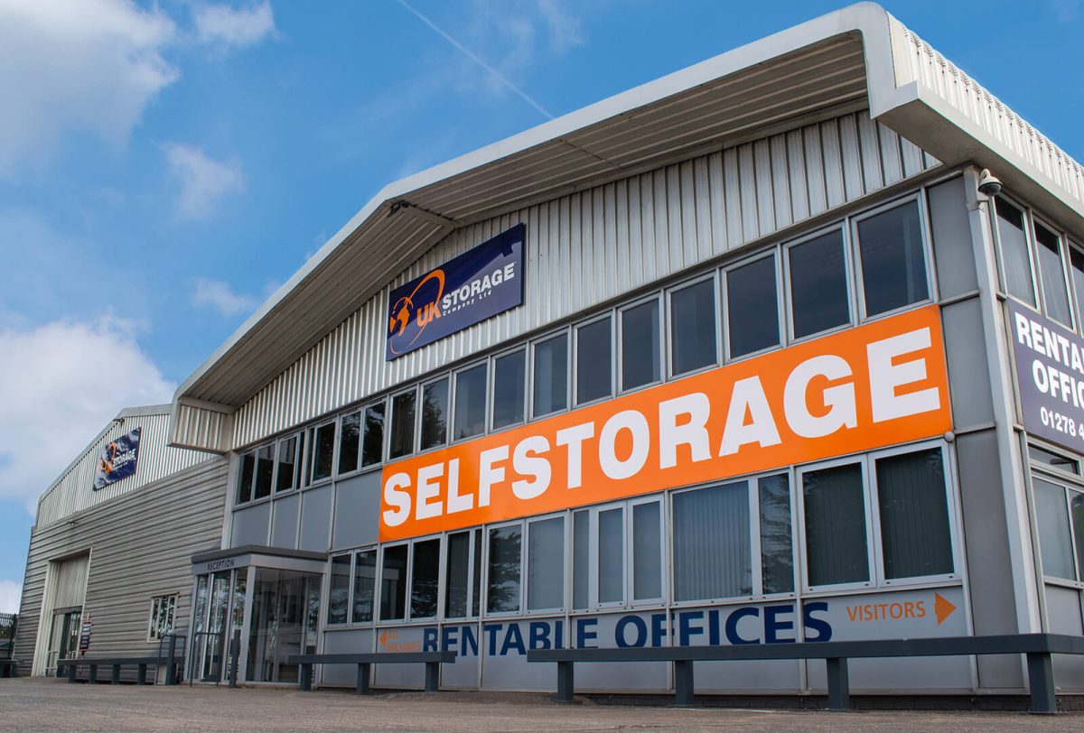 Find a self storage facility near me